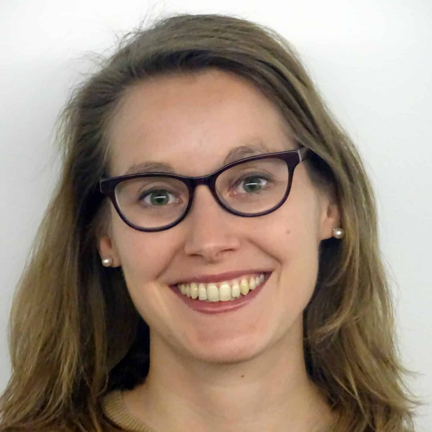 Do dialect speakers have a hard time learning to read and write?