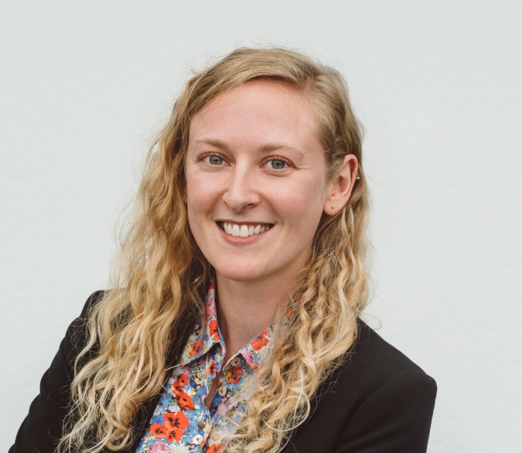 Why is learning sometimes easy and sometimes hard?